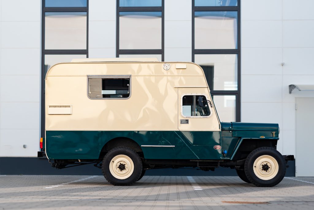 Camo Jeep CJ6 - Pure Classics